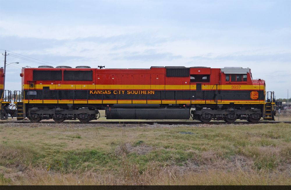Right side of KCS 3937